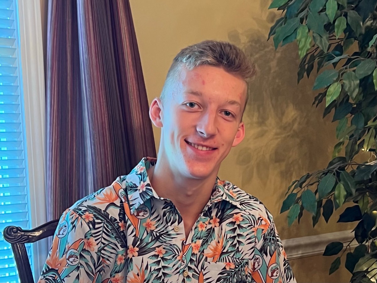 Thoughts on Parenting as My Firstborn Turns 17 – Elizabeth Grace Neal